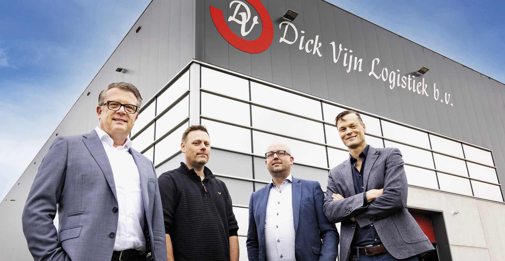 Dick Vijn Logistiek trots op eigen vestiging in Echt - Westfriese Zaken ...